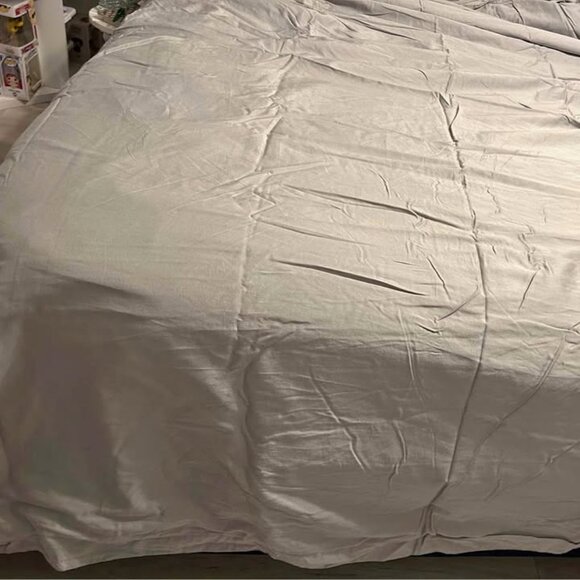 Pottery Barn | Bedding | Never Used Grey Fq Duvet Cover With 2 Shams ...